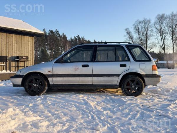 Grey Honda Shuttle 1990 in Jelgava, with an engine capacity of 1.60 L and mileage of 233 thousand km for 3000 €, photo 3 on AUTOMOTO.COM.LV
