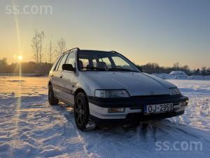 Pelēks Honda Shuttle 1990 Jelgava, ar dzinēja tilpumu 1.60 L un nobraukumu 233 tūkst. km par 3000 €, foto 8 vietnē AUTOMOTO.COM.LV
