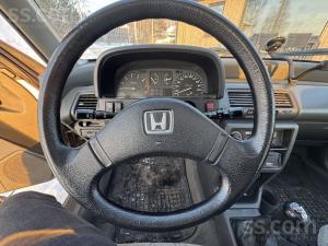 Pelēks Honda Shuttle 1990 Jelgava, ar dzinēja tilpumu 1.60 L un nobraukumu 233 tūkst. km par 3000 €, foto 13 vietnē AUTOMOTO.COM.LV