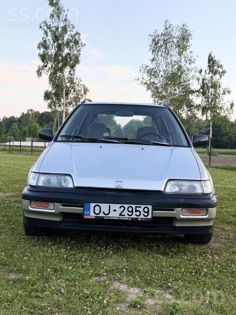Серый Хонда Шатл 1990 в Елгава, объемом двигателя 1.60 л и пробегом 234 тыс. км за 3800 €, фото 1 на AUTOMOTO.COM.LV