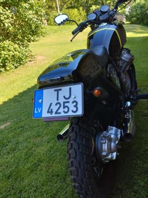Black Honda Silverwing 1981 in Riga, with an engine capacity of 0.50 L and mileage of 23 thousand km for 3900 €, photo 3 on AUTOMOTO.COM.LV