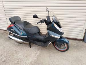 Blue Honda Silverwing 2006 in Vilnius, with an engine capacity of 0.50 L and mileage of 47 thousand km for 1089 €, photo 3 on AUTOMOTO.COM.LV