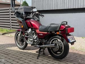 Хонда Silverwing 1982 в Клайпеда, объемом двигателя 0.50 л и пробегом 70 тыс. км за 1550 €, фото 4 на AUTOMOTO.COM.LV