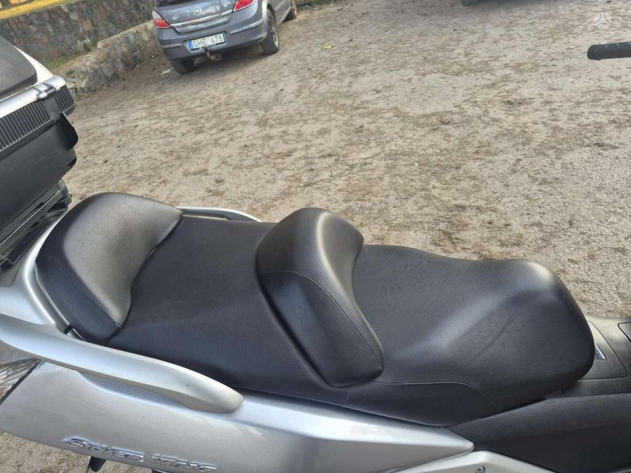 Honda Silverwing 2008 in Vilnius, with an engine capacity of 0.60 L and mileage of 41 thousand km for 2000 €, photo 14 on AUTOMOTO.COM.LV