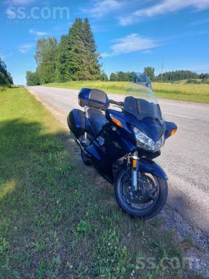 Honda ST 1300 2005 in Aluksne, with an engine capacity of 1.30 L and mileage of 0 thousand km for 3550 €, photo  on AUTOMOTO.COM.LV
