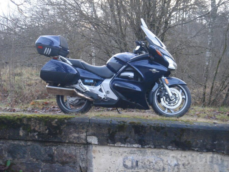Honda ST 1300 2005 Alūksne, ar dzinēja tilpumu 1.30 L un nobraukumu 0 tūkst. km par 3470 €, foto 1 vietnē AUTOMOTO.COM.LV