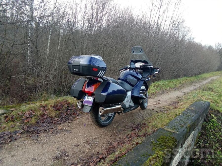 Honda ST 1300 2005 Alūksne, ar dzinēja tilpumu 1.30 L un nobraukumu 0 tūkst. km par 3470 €, foto 4 vietnē AUTOMOTO.COM.LV
