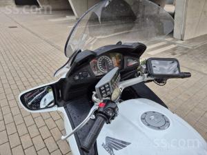 Honda ST 1300 2010 in Jekabpils, with an engine capacity of 1.30 L and mileage of 0 thousand km for 5499 €, photo 8 on AUTOMOTO.COM.LV