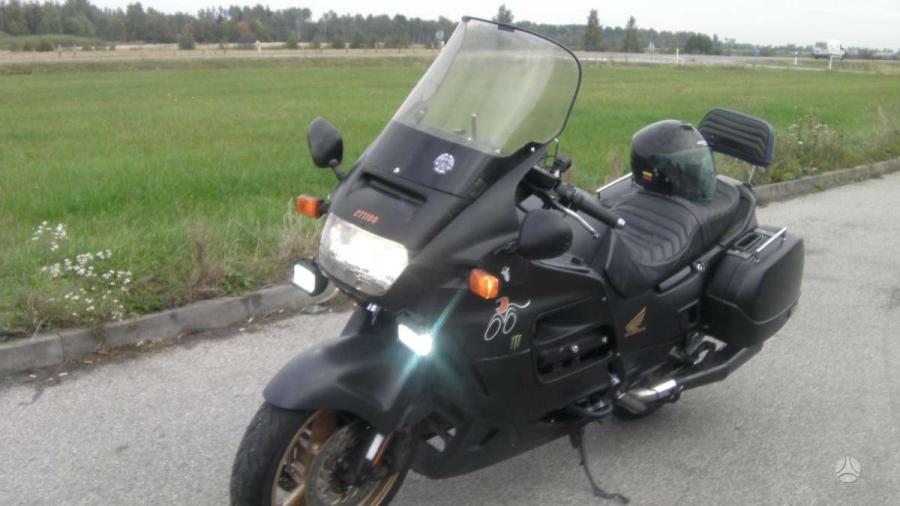Melns Honda ST 1999 Kėdainiai, ar dzinēja tilpumu 1.08 L un nobraukumu 183 tūkst. km par 1250 €, foto 6 vietnē AUTOMOTO.COM.LV