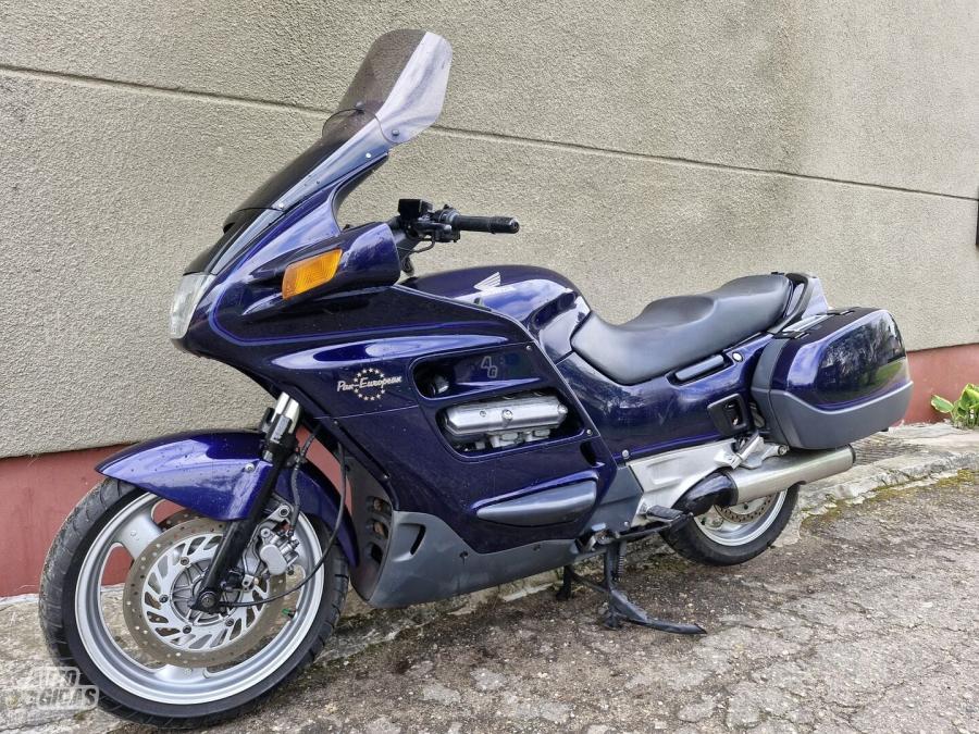 Blue Honda ST 1996 in Kaunas, with an engine capacity of 1.10 L and mileage of 80 thousand km for 1650 €, photo 6 on AUTOMOTO.COM.LV