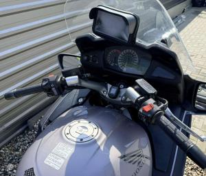 Pelēks Honda ST 2003 Kauņa, ar dzinēja tilpumu 1.30 L un nobraukumu 140 tūkst. km par 3200 €, foto 7 vietnē AUTOMOTO.COM.LV