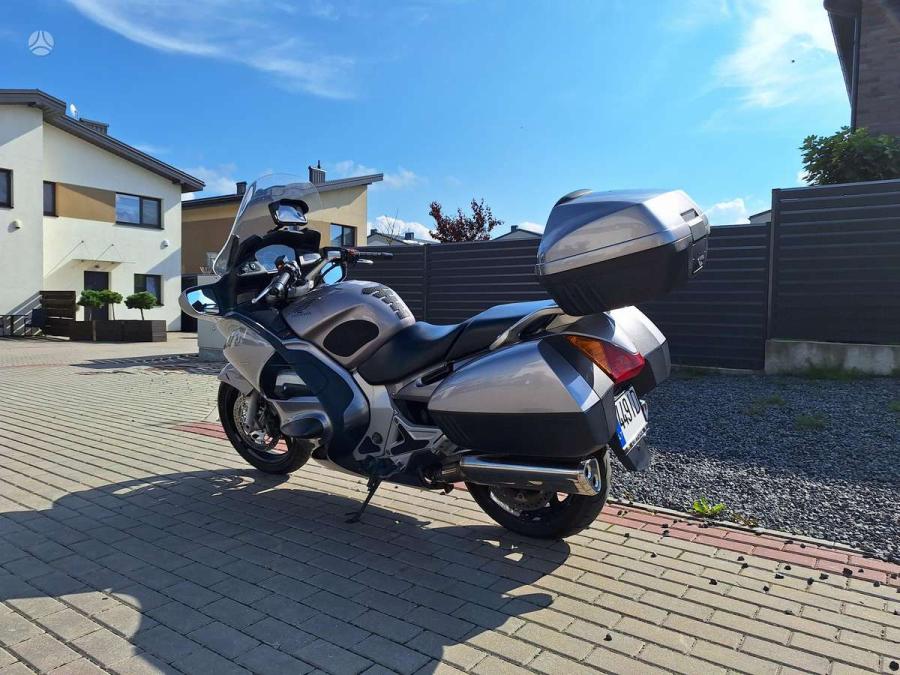 Grey Honda ST 2003 in Kaunas, with an engine capacity of 1.30 L and mileage of 140 thousand km for 3700 €, photo 6 on AUTOMOTO.COM.LV