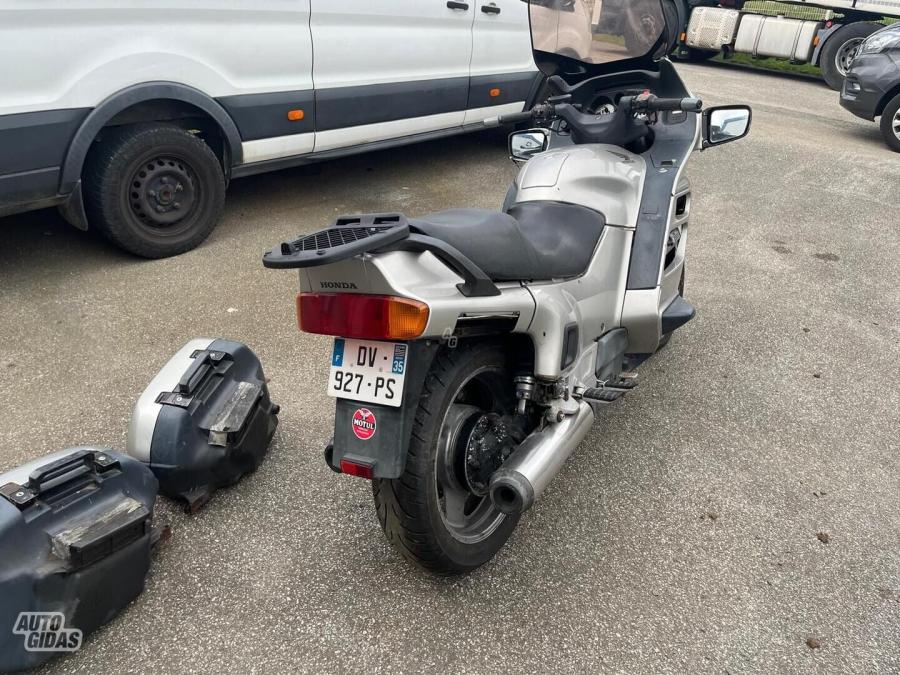 Хонда ST 1991 в Таураге, объемом двигателя 0.00 л и пробегом 0 тыс. км за 880 €, фото 6 на AUTOMOTO.COM.LV