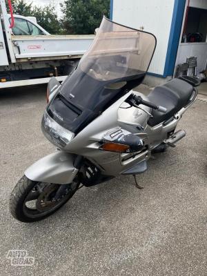 Хонда ST 1991 в Таураге, объемом двигателя 0.00 л и пробегом 0 тыс. км за 880 €, фото 8 на AUTOMOTO.COM.LV