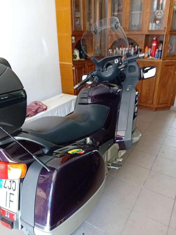 Honda ST 1996 Kaišiadorys, ar dzinēja tilpumu 1.10 L un nobraukumu 64 tūkst. km par 2200 €, foto 5 vietnē AUTOMOTO.COM.LV