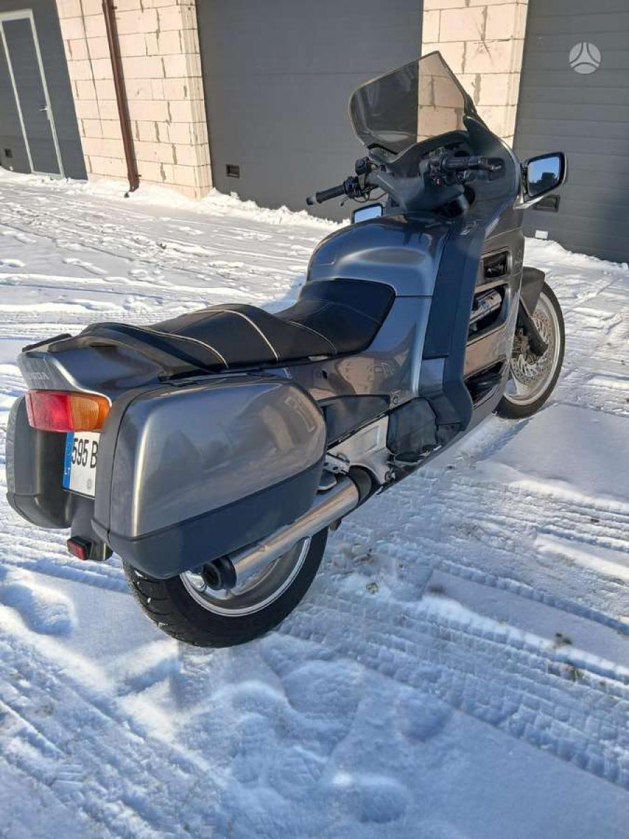 Honda ST 2001 in Kaunas, with an engine capacity of 0.00 L and mileage of 36 thousand km for 2200 €, photo 3 on AUTOMOTO.COM.LV