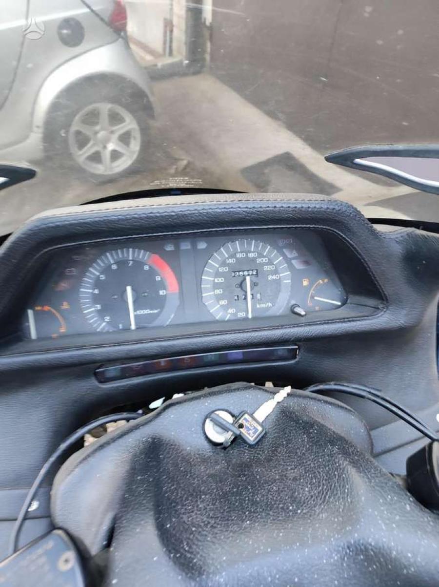 Honda ST 2001 Tauragė, ar dzinēja tilpumu 1.10 L un nobraukumu 27 tūkst. km par 1500 €, foto 4 vietnē AUTOMOTO.COM.LV