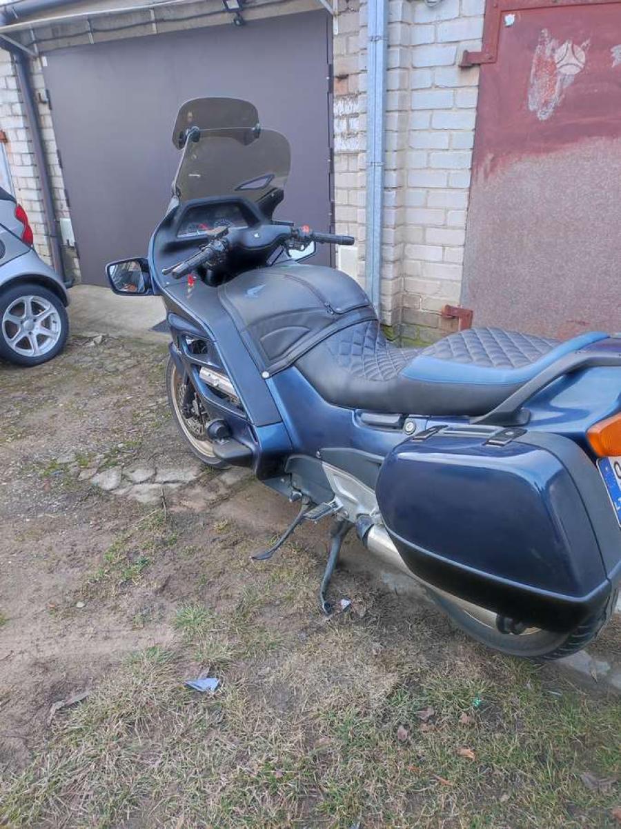 Honda ST 2001 Tauragė, ar dzinēja tilpumu 1.10 L un nobraukumu 27 tūkst. km par 1500 €, foto 6 vietnē AUTOMOTO.COM.LV