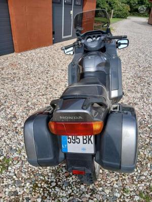 Honda ST 2001 in Kaunas, with an engine capacity of 1.10 L and mileage of 58 thousand km for 1800 €, photo 13 on AUTOMOTO.COM.LV