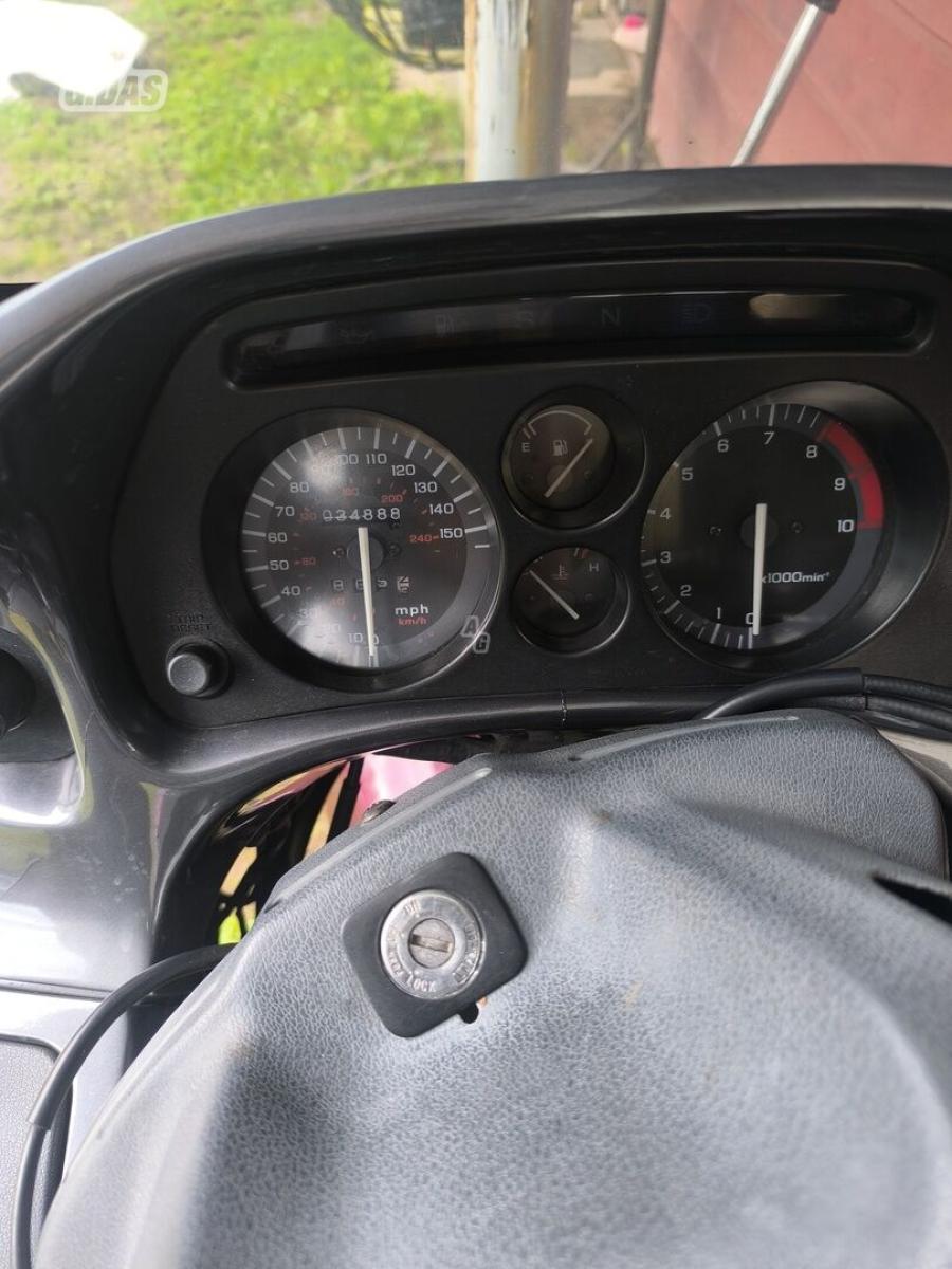 Red Honda ST 1998 in Alytus, with an engine capacity of 1.10 L and mileage of 35 thousand km for 2000 €, photo 8 on AUTOMOTO.COM.LV