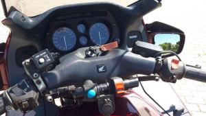 Sarkans Honda ST 2001 Viļņa, ar dzinēja tilpumu 1.10 L un nobraukumu 58 tūkst. km par 1999 €, foto 9 vietnē AUTOMOTO.COM.LV