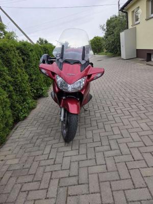 Red Honda ST 2008 in Jonava, with an engine capacity of 1.30 L and mileage of 63 thousand km for 4550 €, photo 3 on AUTOMOTO.COM.LV