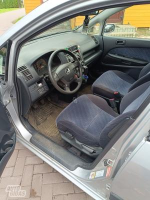 Honda Stream 2001 in Sakiai, with an engine capacity of 1.70 L and mileage of 208 thousand km for 1650 €, photo 9 on AUTOMOTO.COM.LV