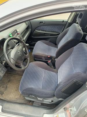 Honda Stream 2001 in Sakiai, with an engine capacity of 1.70 L and mileage of 208 thousand km for 1650 €, photo 11 on AUTOMOTO.COM.LV