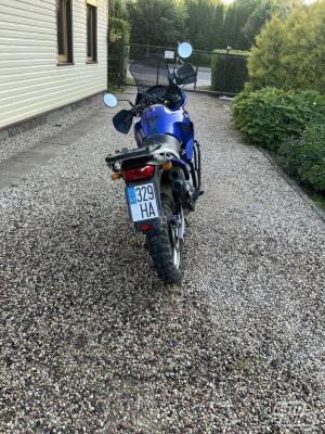 Blue Honda Transalp 2001 in Utena, with an engine capacity of 0.65 L and mileage of 63 thousand km for 2400 €, photo 3 on AUTOMOTO.COM.LV