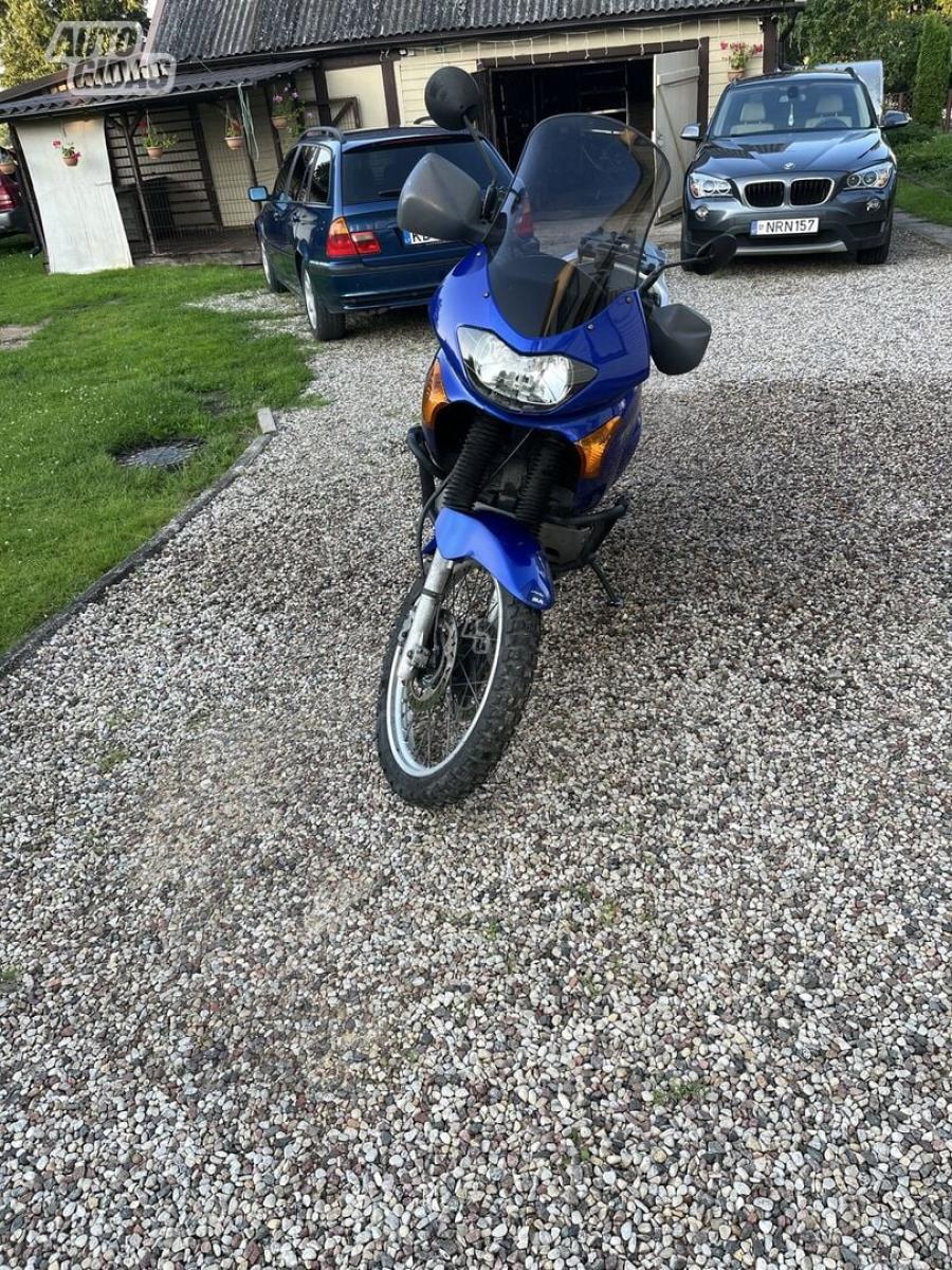 Blue Honda Transalp 2001 in Utena, with an engine capacity of 0.65 L and mileage of 63 thousand km for 2400 €, photo 5 on AUTOMOTO.COM.LV