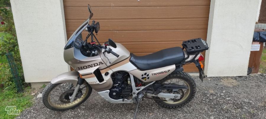 Honda Transalp 1988 Rietavas, ar dzinēja tilpumu 0.60 L un nobraukumu 0 tūkst. km par 1850 €, foto 1 vietnē AUTOMOTO.COM.LV