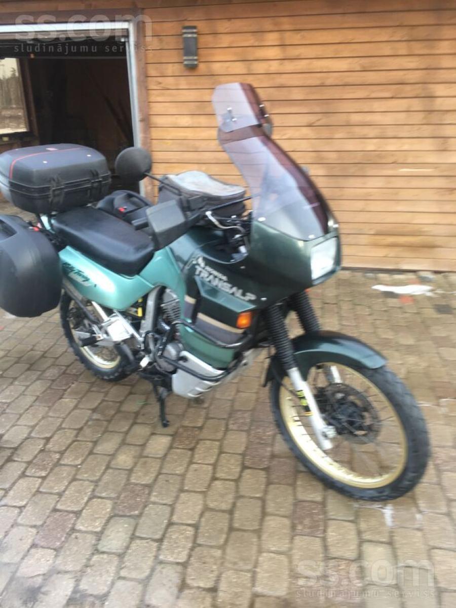 Honda Transalp 1991 Cēsis, ar dzinēja tilpumu 0.60 L un nobraukumu 0 tūkst. km par 1750 €, foto 1 vietnē AUTOMOTO.COM.LV