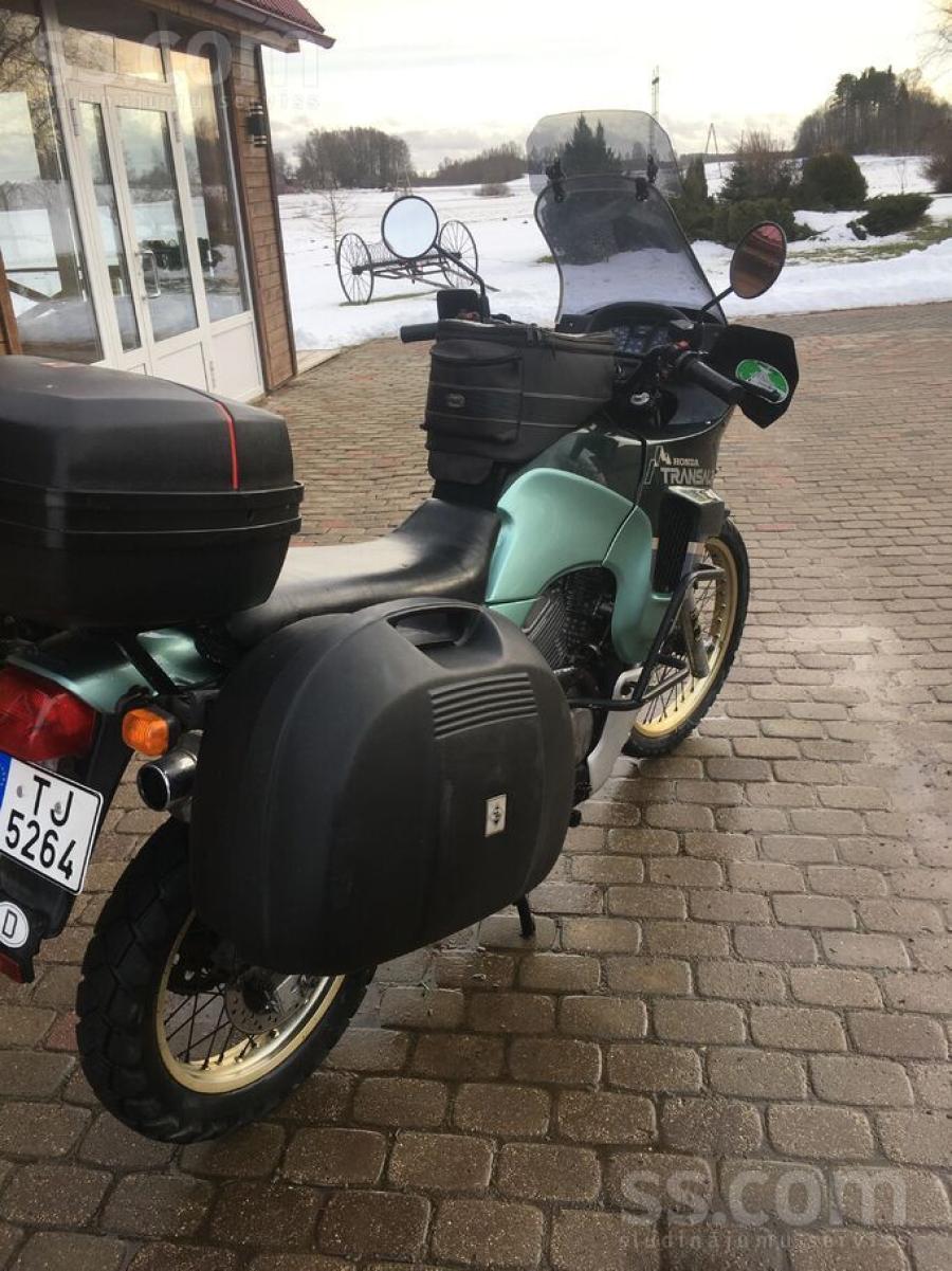 Honda Transalp 1991 Cēsis, ar dzinēja tilpumu 0.60 L un nobraukumu 0 tūkst. km par 1750 €, foto 2 vietnē AUTOMOTO.COM.LV