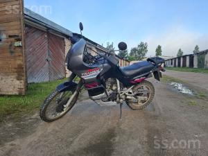 Honda Transalp 1995 Gulbene, ar dzinēja tilpumu 0.60 L un nobraukumu 0 tūkst. km par 1750 €, foto 3 vietnē AUTOMOTO.COM.LV