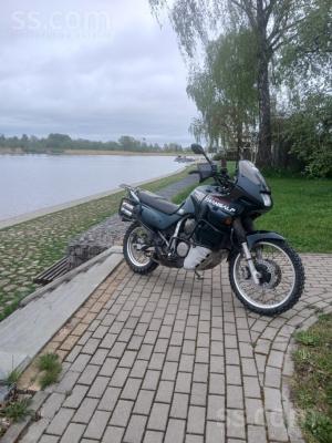 Honda Transalp 2000 Jelgava, ar dzinēja tilpumu 0.60 L un nobraukumu 0 tūkst. km par 1800 €, foto  vietnē AUTOMOTO.COM.LV