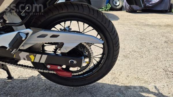 Honda Transalp 2005 Rīga, ar dzinēja tilpumu 0.65 L un nobraukumu 0 tūkst. km par 3000 €, foto 8 vietnē AUTOMOTO.COM.LV