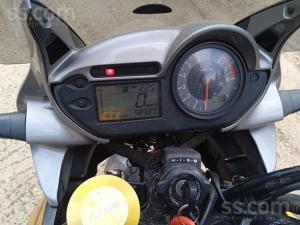 Honda Transalp 2007 in Daugavpils, with an engine capacity of 0.70 L and mileage of 0 thousand km for 3300 €, photo 4 on AUTOMOTO.COM.LV