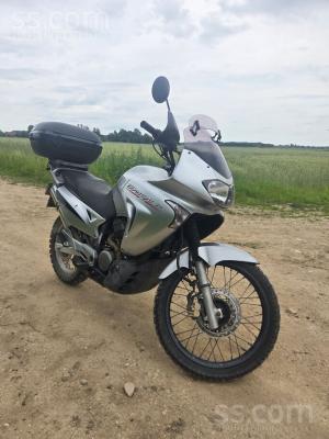 Хонда Transalp 2007 в Резекне, объемом двигателя 0.65 л и пробегом 0 тыс. км за 2150 €, фото  на AUTOMOTO.COM.LV