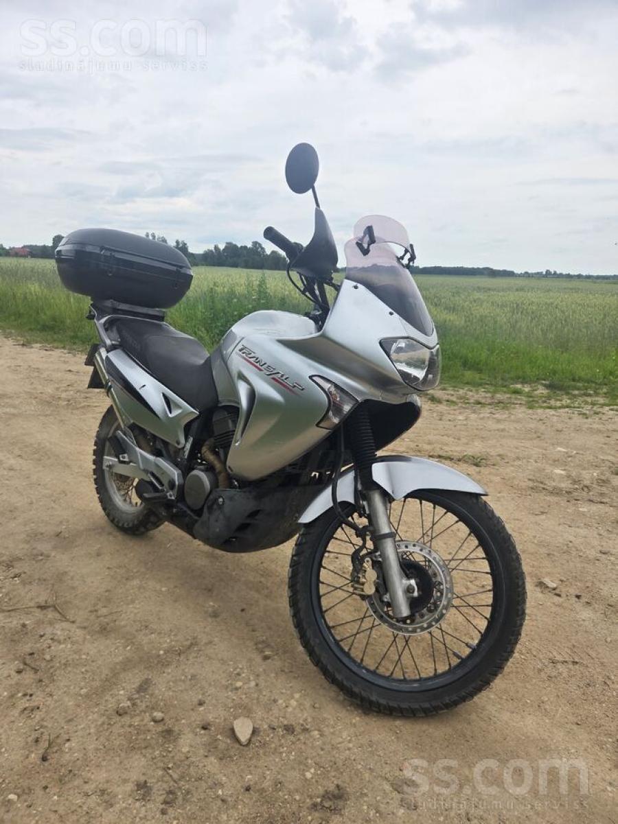 Honda Transalp 2007 Rēzekne, ar dzinēja tilpumu 0.65 L un nobraukumu 0 tūkst. km par 2150 €, foto 1 vietnē AUTOMOTO.COM.LV