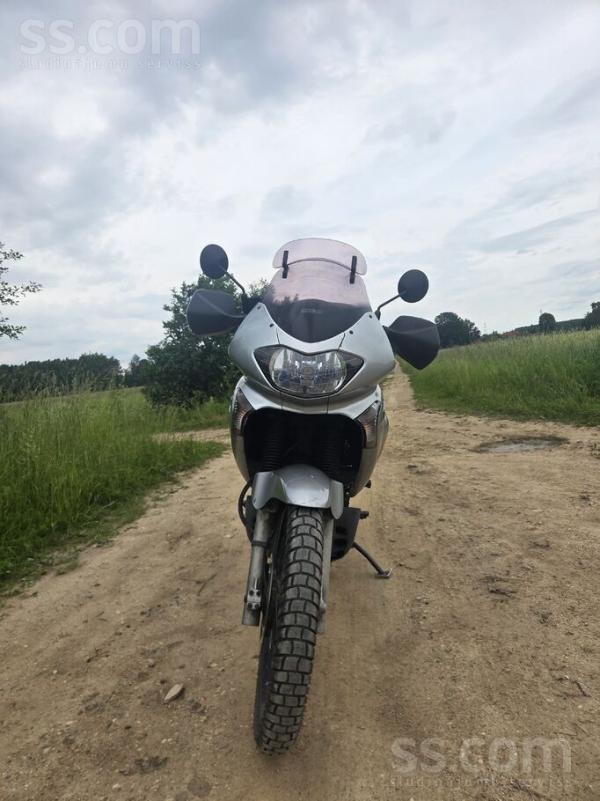 Honda Transalp 2007 in Rezekne, with an engine capacity of 0.65 L and mileage of 0 thousand km for 2150 €, photo 5 on AUTOMOTO.COM.LV