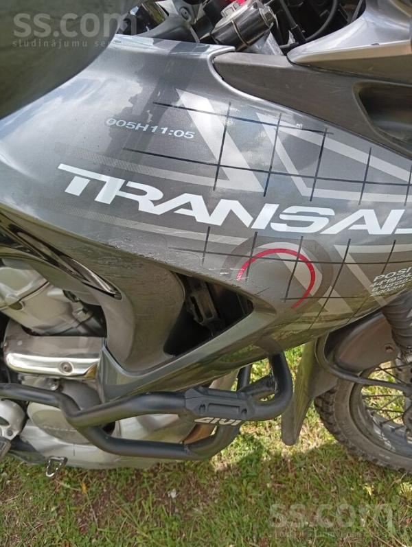 Honda Transalp 2008 Rīga, ar dzinēja tilpumu 0.70 L un nobraukumu 0 tūkst. km par 2920 €, foto 5 vietnē AUTOMOTO.COM.LV