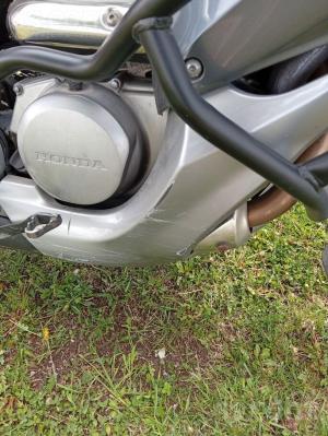 Honda Transalp 2008 Rīga, ar dzinēja tilpumu 0.70 L un nobraukumu 0 tūkst. km par 2920 €, foto 7 vietnē AUTOMOTO.COM.LV