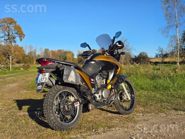 Honda Transalp 2009 Cēsis, ar dzinēja tilpumu 0.70 L un nobraukumu 0 tūkst. km par 4200 €, foto 6 vietnē AUTOMOTO.COM.LV
