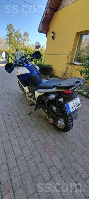 Honda Transalp 2009 Rīga, ar dzinēja tilpumu 0.70 L un nobraukumu 0 tūkst. km par 3590 €, foto 4 vietnē AUTOMOTO.COM.LV