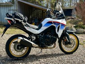 Honda Transalp 2024 in Tallinn, with an engine capacity of 0.75 L and mileage of 1 thousand km for 9900 €, photo 6 on AUTOMOTO.COM.LV