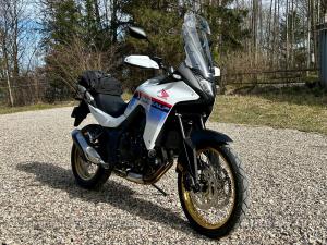 Honda Transalp 2024 in Tallinn, with an engine capacity of 0.75 L and mileage of 1 thousand km for 9900 €, photo 19 on AUTOMOTO.COM.LV