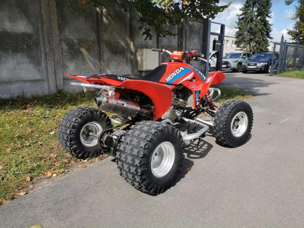 Хонда TRX 2007 в Вевис, объемом двигателя 0.45 л и пробегом 0 тыс. км за 4200 €, фото 4 на AUTOMOTO.COM.LV
