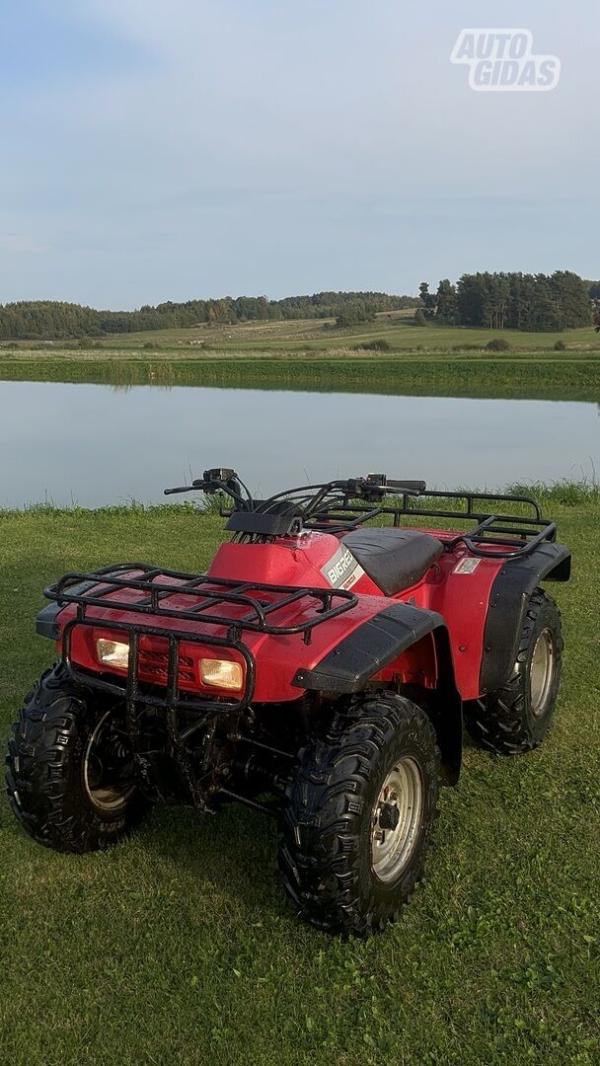 Honda TRX 2026 Kelmė vietnē Sarkans Honda TRX 2026 Kelmė, ar dzinēja tilpumu 0.00 L un nobraukumu 0 tūkst. km par 2500 €, foto 3 vietnē AUTOMOTO.COM.LV