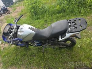 Honda Varadero 1997 Krāslava, ar dzinēja tilpumu 0.13 L un nobraukumu 0 tūkst. km par 400 €, foto 5 vietnē AUTOMOTO.COM.LV
