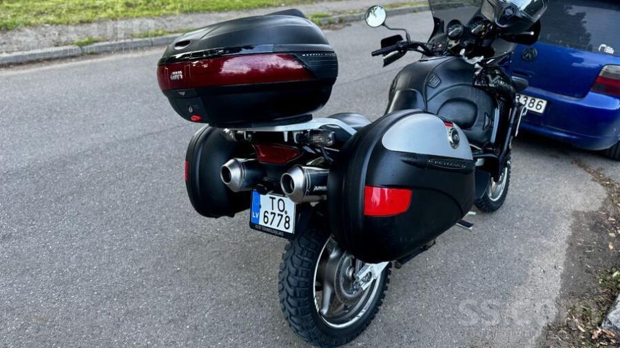 Honda Varadero 2000 Rīga, ar dzinēja tilpumu 1.00 L un nobraukumu 0 tūkst. km par 3500 €, foto 10 vietnē AUTOMOTO.COM.LV